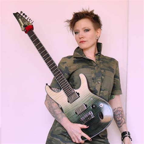 Robyn Ferguson R Ladyladyboners