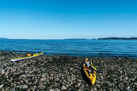 A Guide To Kayaking Canoeing On Orcas Island Village Inn
