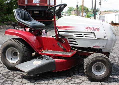 White Lt 15 Specs Engine Transmission Dimensions