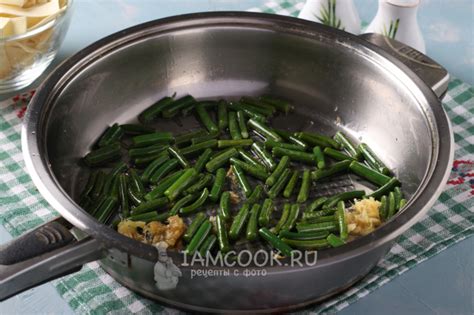 Яичная лапша с курицей и овощами — рецепт с фото пошагово