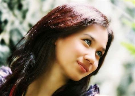 Foto Dan Biodata Gista Putri Lengkap Agamanya