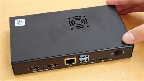 Nucっぽい小型堅牢pcを作れる「raspberry Pi Compute Module 5」の開発キット組み立てレビュー Gigazine