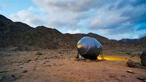 simulating mars conditions astronaut spends three weeks alone in hab 1