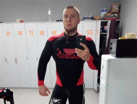 Український стронгмен Дмитро Грунський потрапив до Книги рекордів Гіннеса Читайте на Ukr Net