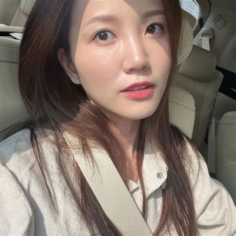 Tvb女星出道12年迎事业高峰！广州开个唱门票火速抢光：想哭了吴若希内地留言