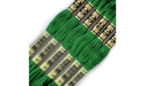 Нитки для вишивання Муліне Dmc 910 оптом ТМ КОЛЬОРОВА