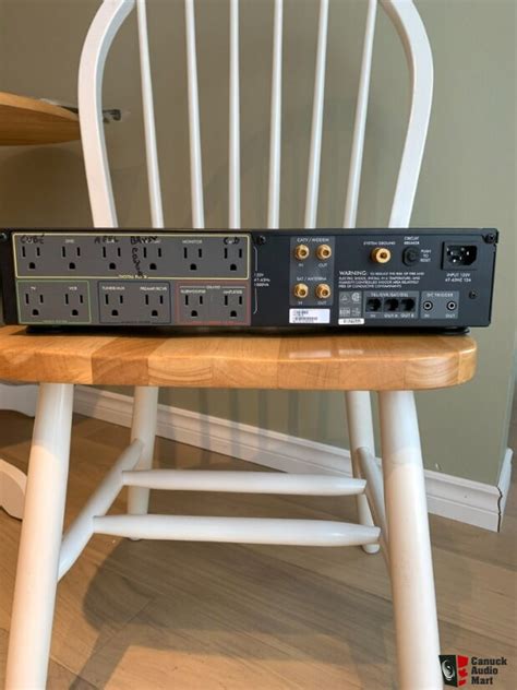 Apc H10 Power Conditioner Photo 4278762 Canuck Audio Mart