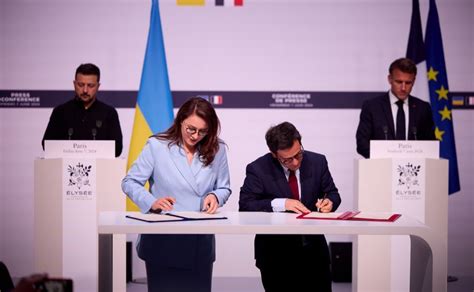 Відновлення критичної інфраструктури та оборона Україна та Франція уклали чотири угоди