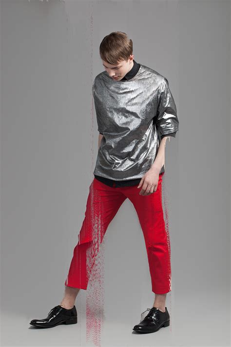 Transforming Portrait Photography The Magic Of Pixel Sorting Too