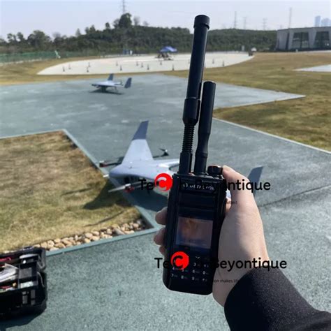 Handheld Portable Fpv Uav Drone Detector Drone Detection Defense System