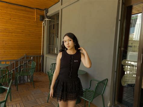 ЭГЧТЭЙ ХҮН ГЭДЭГ ЧИНЬ Наашаа цаашаа Facebook