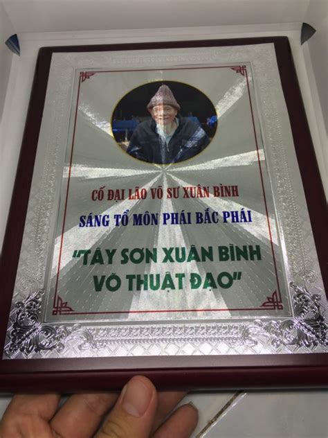 Bảng vinh danh đẹp QUÀ TẶNG THƯƠNG HIỆU