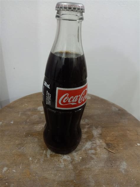 Vintage Coke Bottle Hobbies And Toys Memorabilia And Collectibles Vintage Collectibles On Carousell