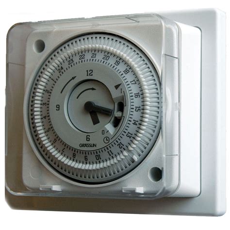 Benchmark Components Grasslin 24 Hour Socket Box Timer Timeswitches