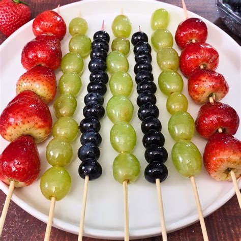 How To Make Tanghulu In The Microwave Easy Candied Fruit Dinners