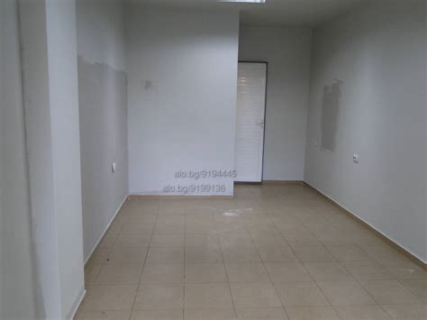 Ямбол Помещение под наем в Идеален Център на метри от пешеходната зона Магазин Офис Кабинет Сал