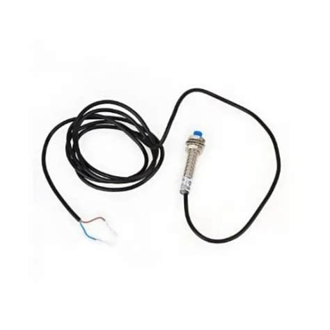 Omron AC Proximity Sensor Sensing Distance 1mm At 300 Piece In New Delhi