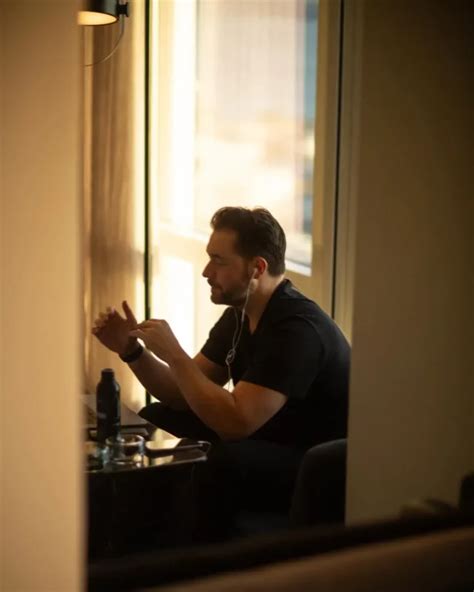 Alexis Ohanian Measurements Bio Height Weight Shoe