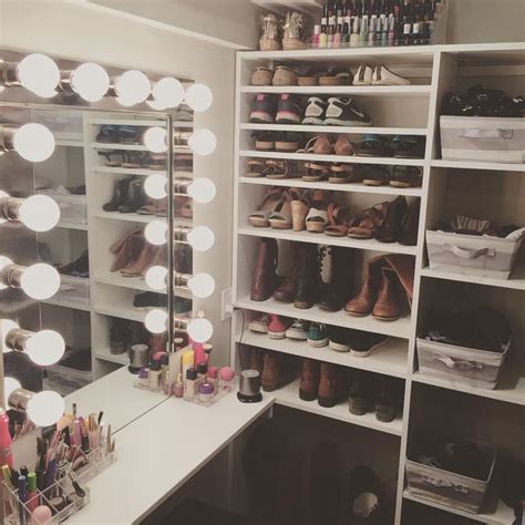 Teenage Dream Dressing Room