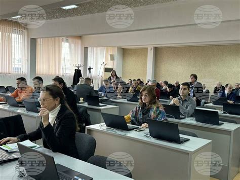 На извънредно заседание общинските съветници в Казанлък ще избират свой представител в състава