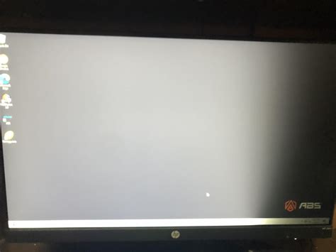 I Just Bought This Monitor But The Right Side Of The Monitor Is Shaded Is There Anyway To Fix
