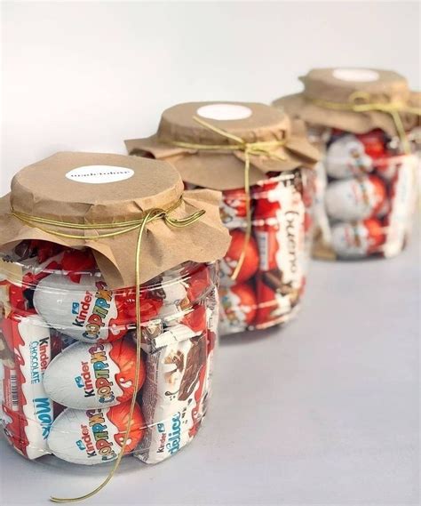 подарок парню на новый год подруге папе маме на день матери на день рождения букеты из конфет