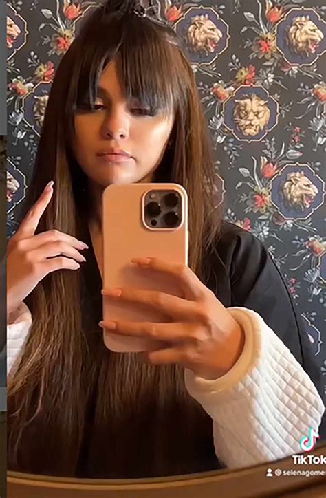Selena Gomez Changes Her Short Bob Into Long Summer Locks And Bangs