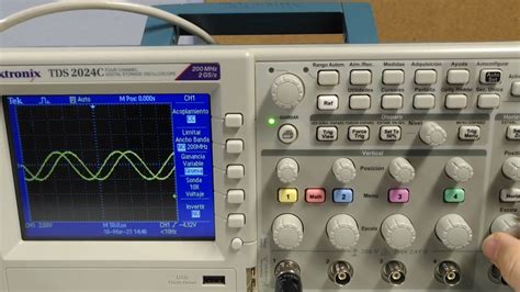 Cómo Manejar El Osciloscopio Tektronix Tds 2024c Youtube