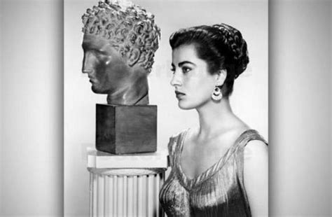 Eirini Papa The Living Caryatid From Chiliodromi Turned Years Old