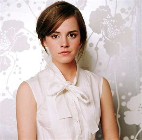 X Resolution Emma Watson In White Dress X Resolution