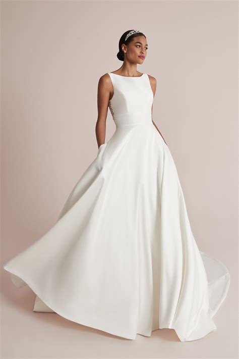 Royal Wedding Dresses Through The Years May 17 2022 Justin Alexander