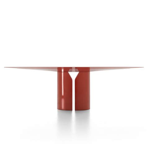 Table Ovale Nvl Table Rouge Par Jean Nouvel Design Pour Mdf Italia