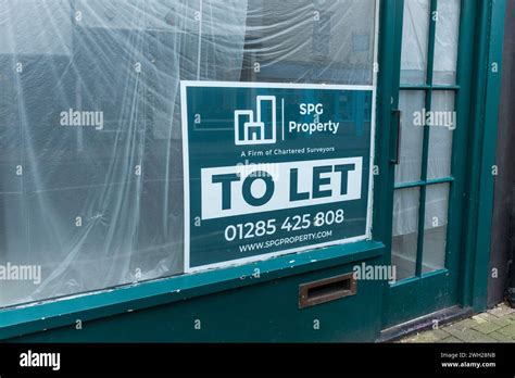 Closed Down Shop To Let Sign Tetbury Gloucestershire UK Stock Photo Alamy