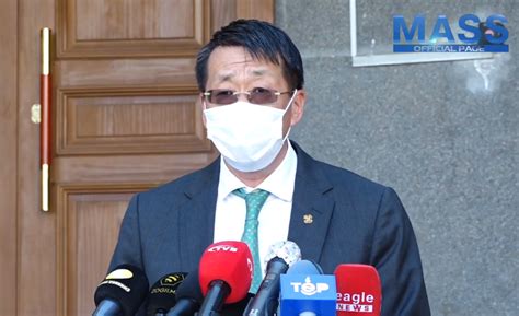 Л ЭНХ АМГАЛАН ЭЕШ ЫГ НАЙМДУГААР САР ХҮРТЭЛ ХОЙШЛУУЛЖ БАЙНА