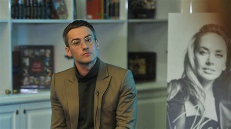 Дмитрий Шепелев показал свою невесту