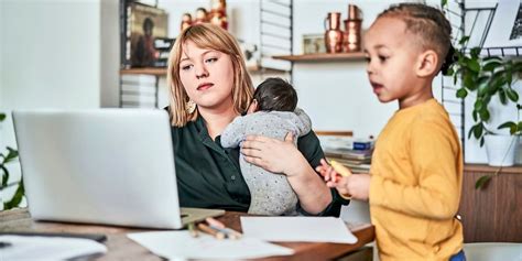 Kind Oder Karriere Warum Frauen Noch Immer Wählen Müssen Karriere Derstandard At › Karriere