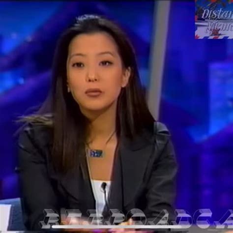 20대 초 중반이신 분들중에 짧고 둥근 느낌의 턱을 선호하는 경우가 많은데 과거에 크게 인기있고 예쁘다고 여겨지는 사람들은 지금의 시선으로 보면 대부분 턱이 짧지 않고