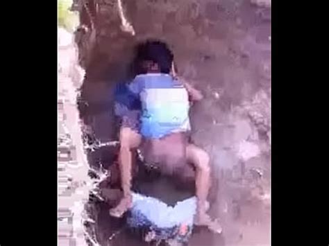 Desi Chica Y Chico Sexo Fuera De Xvideos Com