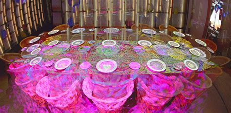 Table Mapping Show For Dubai Restaurant Chain Digital Projection