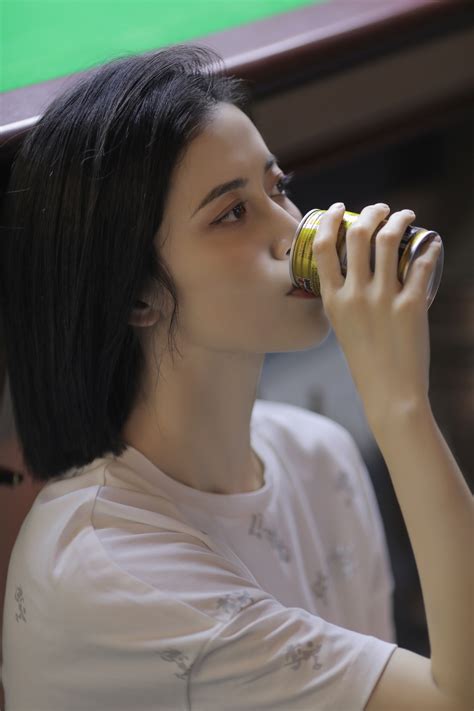 [艺图语] 2022 09 13 偶尔酷飒 陈瑜婕 微图坊