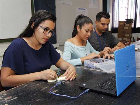 Encuentra La Mejor Universidad En Ciencias De La Computación Guía Completa