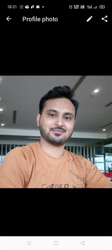 Vivek Medium