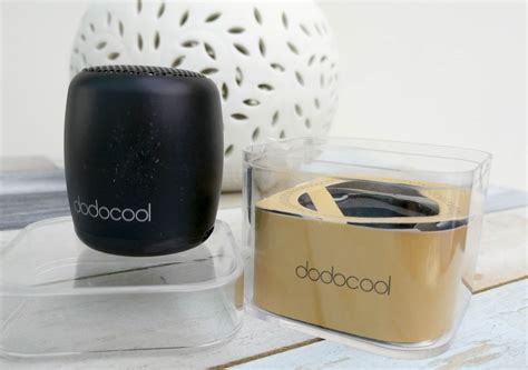 Giveaway Dodocool Mini Speaker With A Selfie Button Notenoughtech