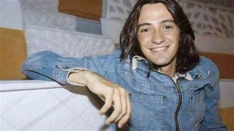 Ermanno Rossi Ricordate Il Ballerino Della Prima Edizione Di Amici Oggi è Completamente