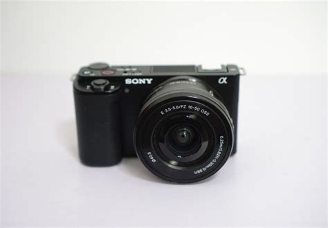 Sony Zve10 with Kitlens, Photography, Cameras on Carousell