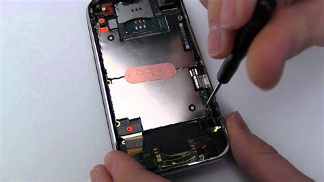 How To Replace Your Apple Iphone 3g Battery Iphone Wired