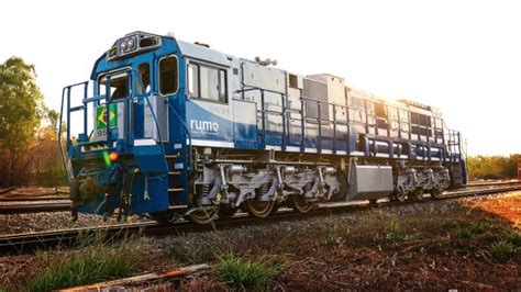 Progress Rail Delivers Battery Hybrid Locomotives To Brazil International Railway Journal