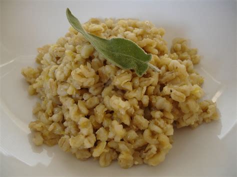 რითაა სასარგებლო ქერის ბურღულის ფაფა