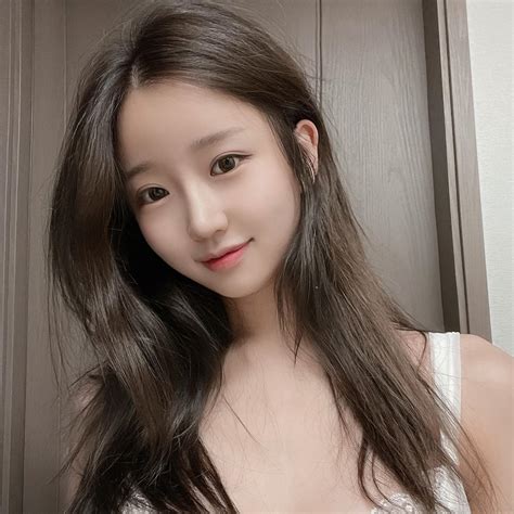 1999台灣 查生活百科 Opendata 韓國美女人氣網紅 Youtuber 《seoa》이서아 徐雅