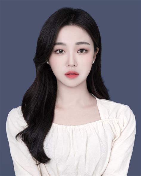 Celion 셀리온 celion studio Instagram photos and videos Ulzzang girl Girl Hair
